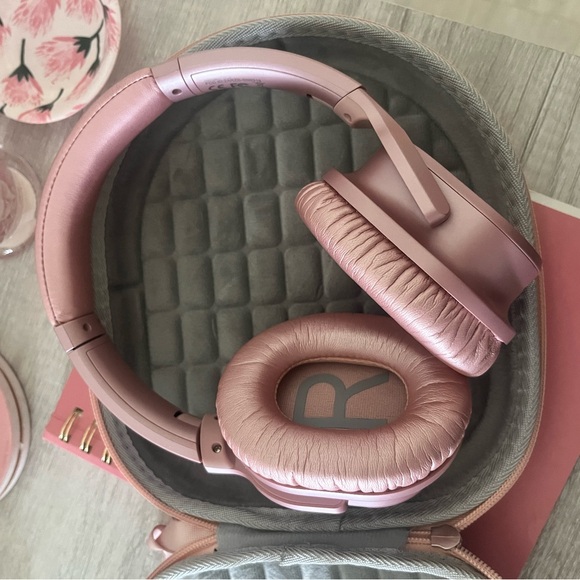 Headphones | Rose Gold Bluetooth Headphones | Poshmark